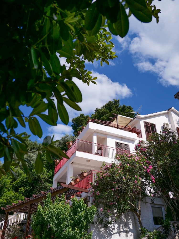 Apartmani Petrovac | Apartmani Almaja | Letovanje Crna Gora