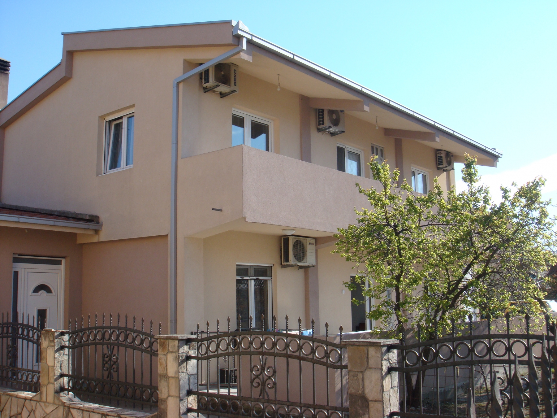 Apartmani Bar | Apartmani ''Globarevic & Son'' | Letovanje Crna Gora